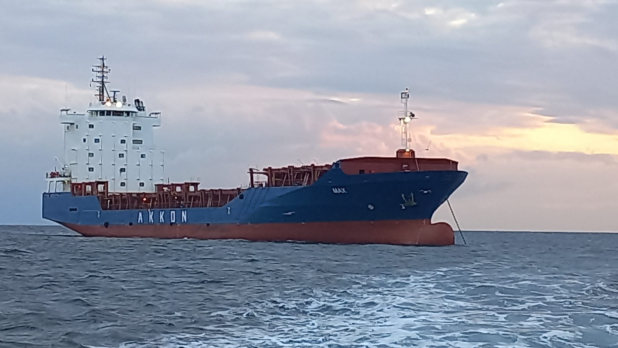 Our Fleet – Max – Toba Ship